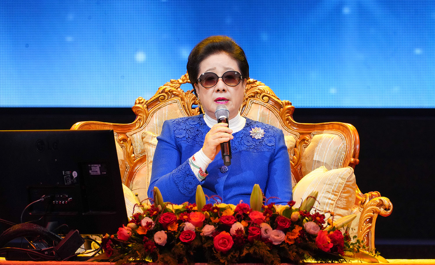 True Mother’s message at the concluding Victory Celebration of the 40 ...